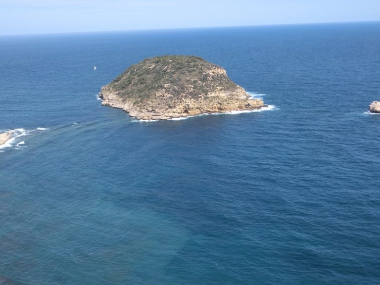 La Isla del Portitxol y els Banys de la Reina a punto de ser declarados ...